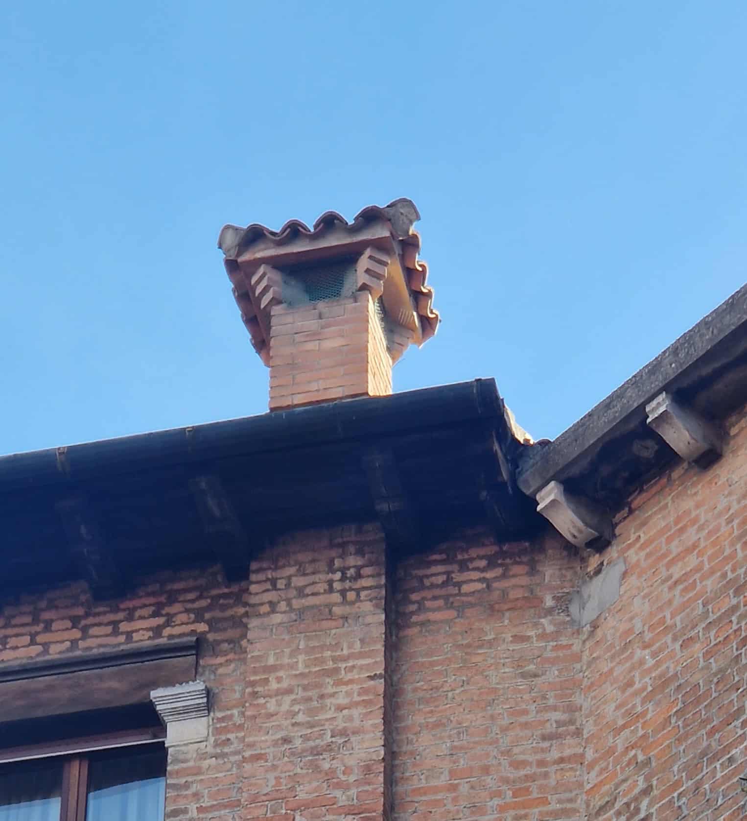 Venetian Chimneys: Unique Fire-Safe Towers Hidden Across Venice - Trip ...