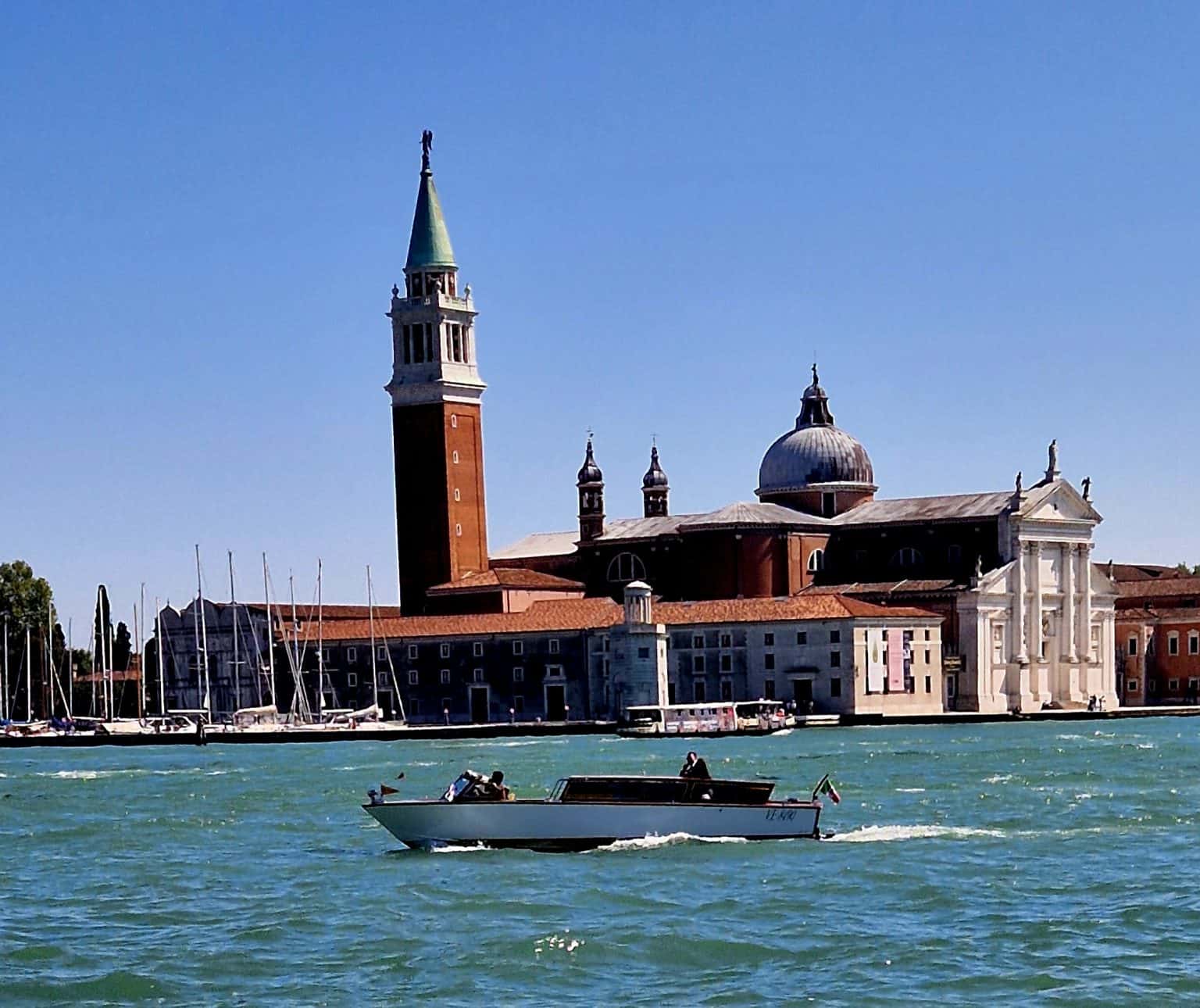 Water Taxi Venice: Prices, Airport Transfers & Local Tips